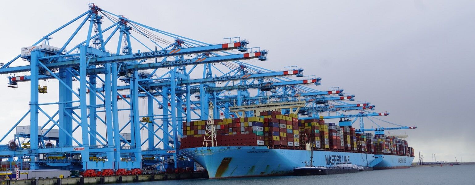 International Trade & Logistics students on a study trip to Rotterdam ...